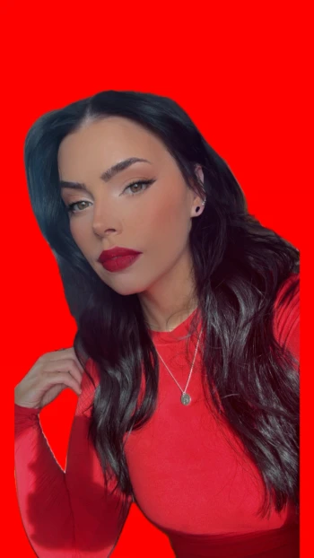 laurathaexplora Stream - Watch Live on Kick