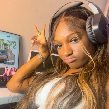 Officiallittyb Stream - Watch Live on Kick