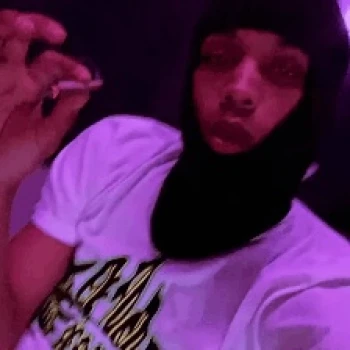 KKO_Karmelo Clips - Watch Live on Kick