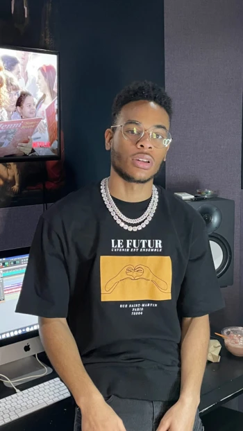 HTWO Stream - Watch Live on Kick