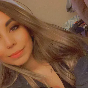 xtinaalyn Stream - Watch Live on Kick